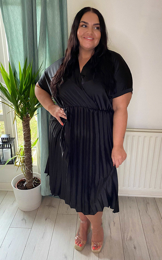 Plus Size Clothing for Women | iKrush