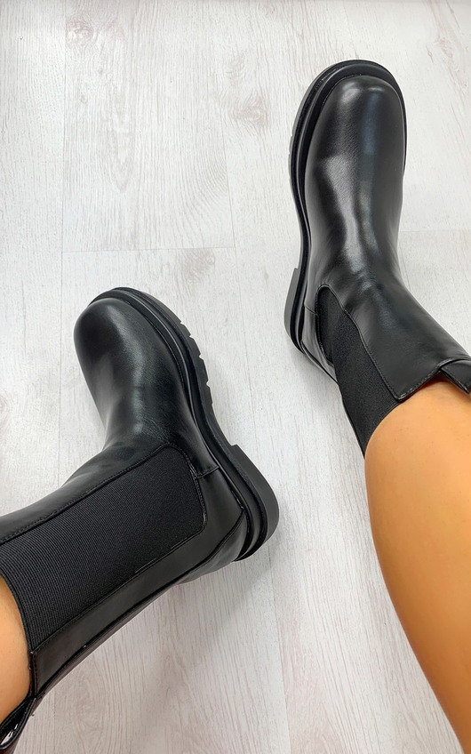 Buy Cheap Boots UK, Womens Boots Online at ikrush