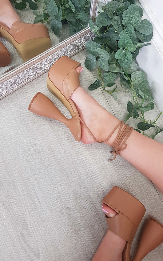 Buy Platform Shoes For Women Online at IKRUSH