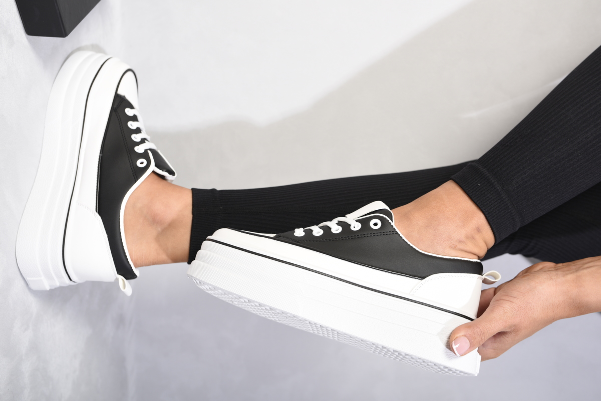 Black Breanna Platform Wedge Lace Up Trainers | ikrush