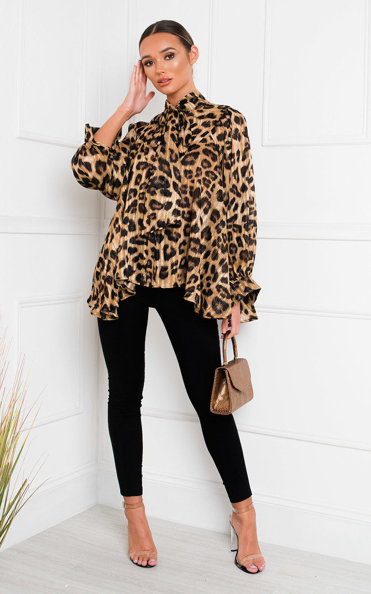 Tianna Tie Front Leopard Print Blouse In Leopard Ikrush